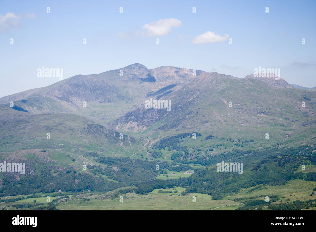 Snowdon from the path to Knicht mountain above Croesor village ...