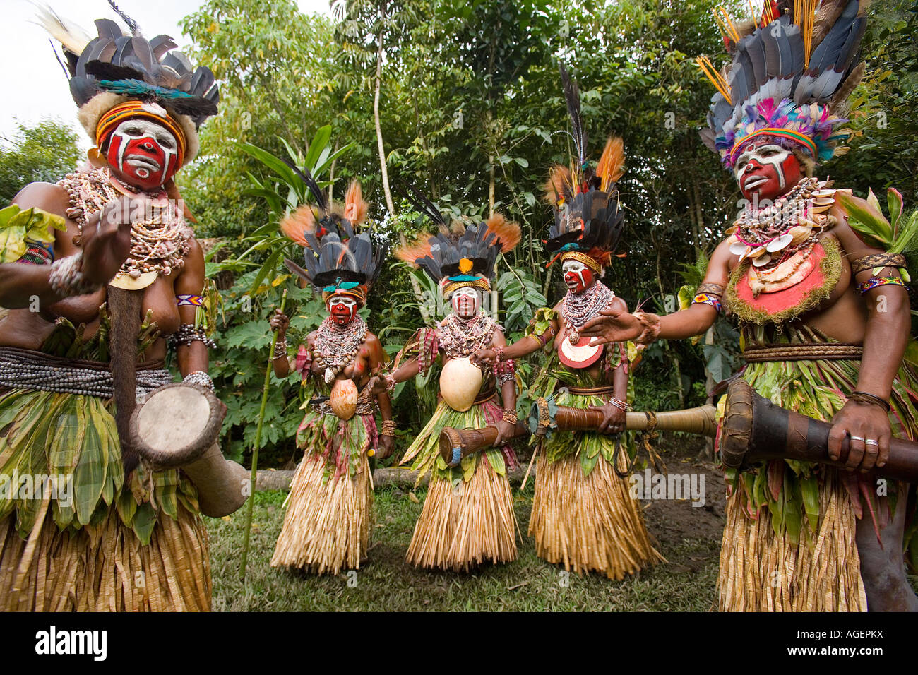 Tribal dancers, Goroka, Papua New Guinea Stock Photo - Alamy