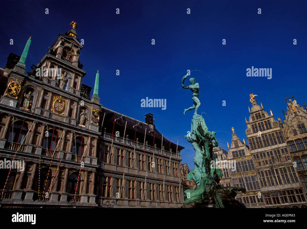 Druon antigoon hi-res stock photography and images - Alamy