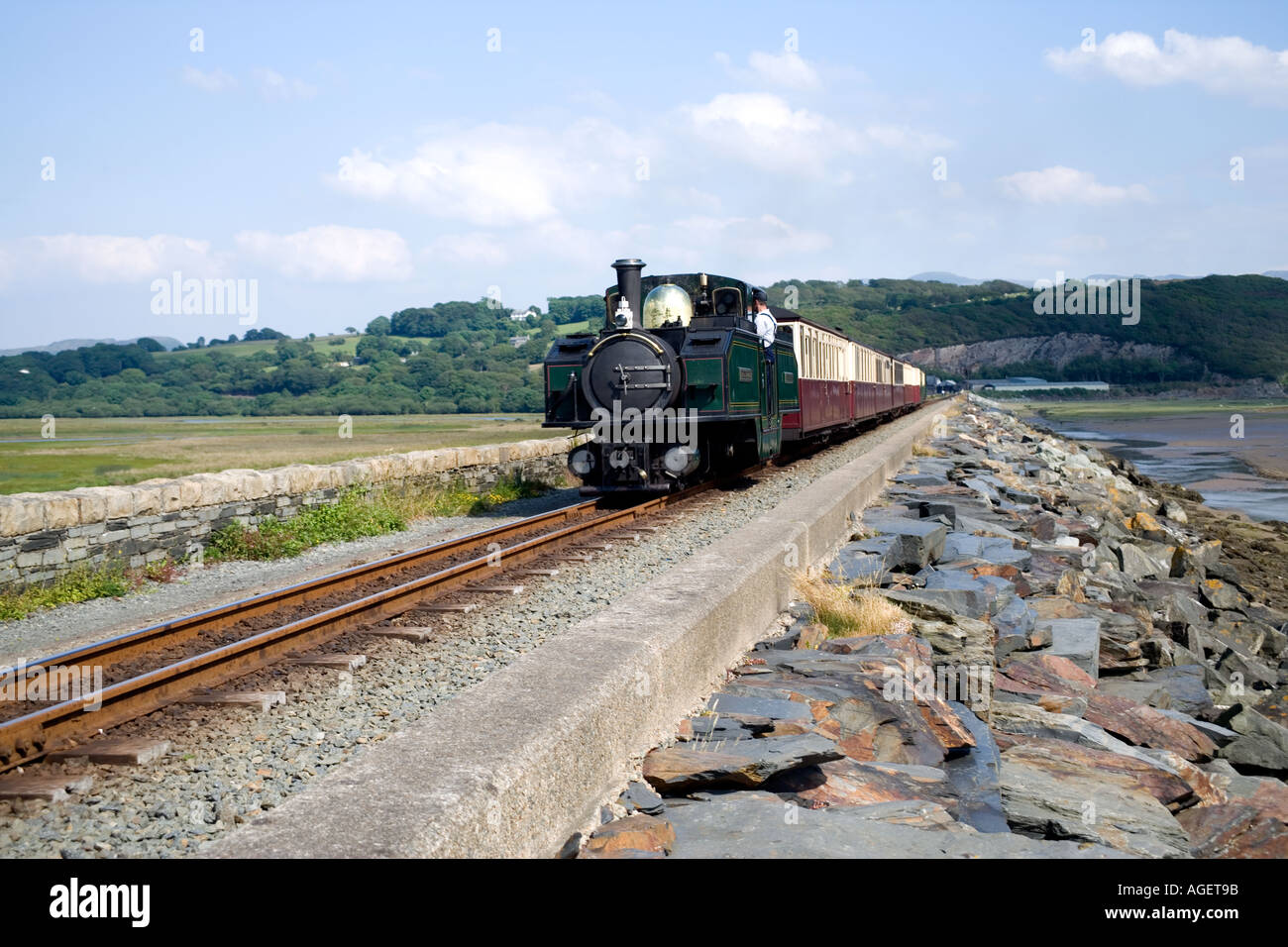 The Earl of Merioneth steam Train Ffestiniog steam railway on the cob ...