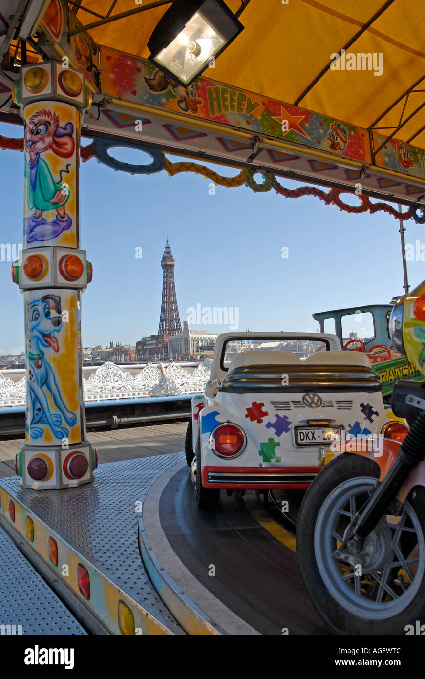 Fun Fair Ride, Central Pier, Blackpool, Lancashire Stock Photo - Alamy