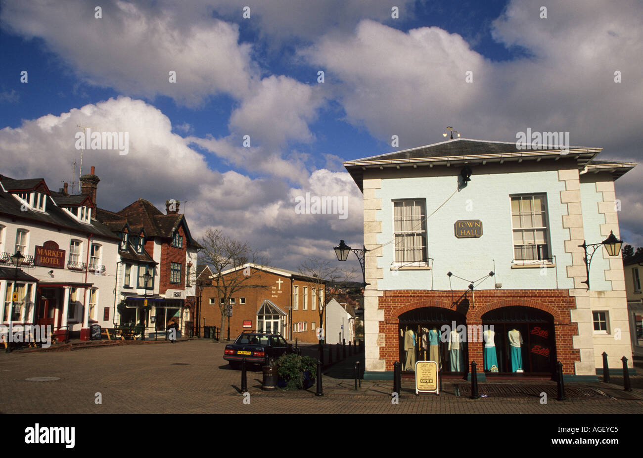 Alton town centre hampshire england hi-res stock photography and images ...