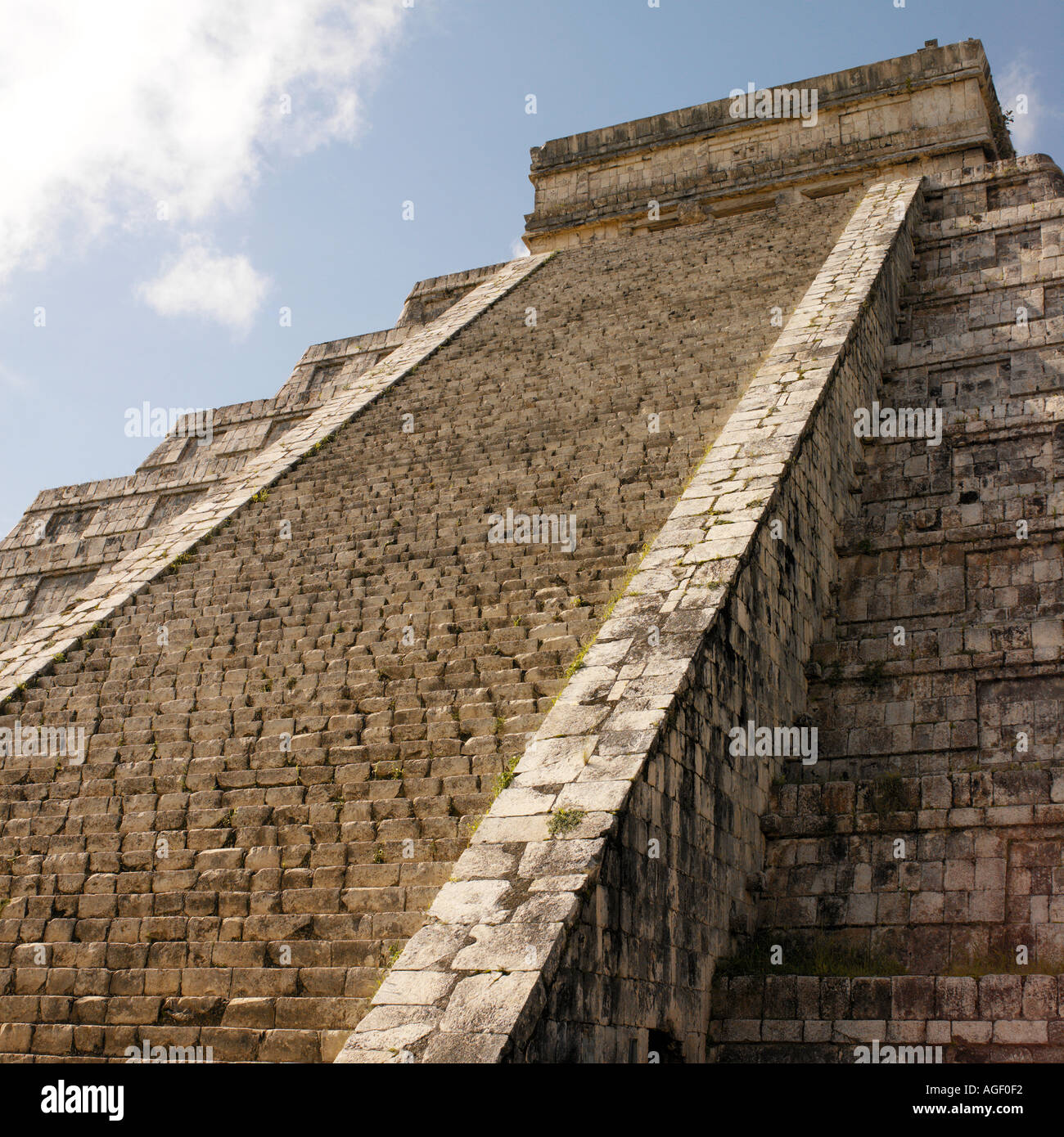 Chichen Itza Mayan pyramid on the Yucatan peninsula in Mexico Stock ...