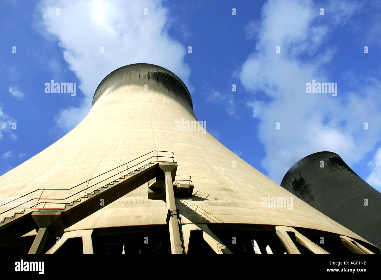 Selby Drax power station Cooling towers in Yorkshire England Stock ...