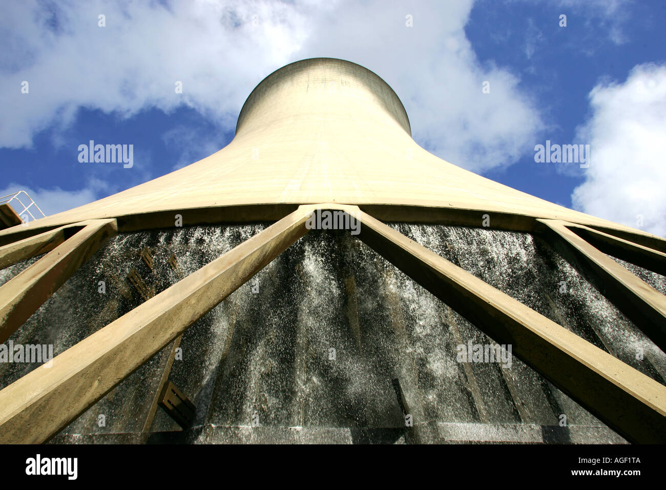 Selby Drax power station Cooling towers in Yorkshire England Stock ...