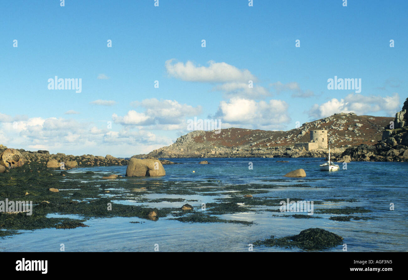 Bryher tresco cromwells castle hi-res stock photography and images - Alamy