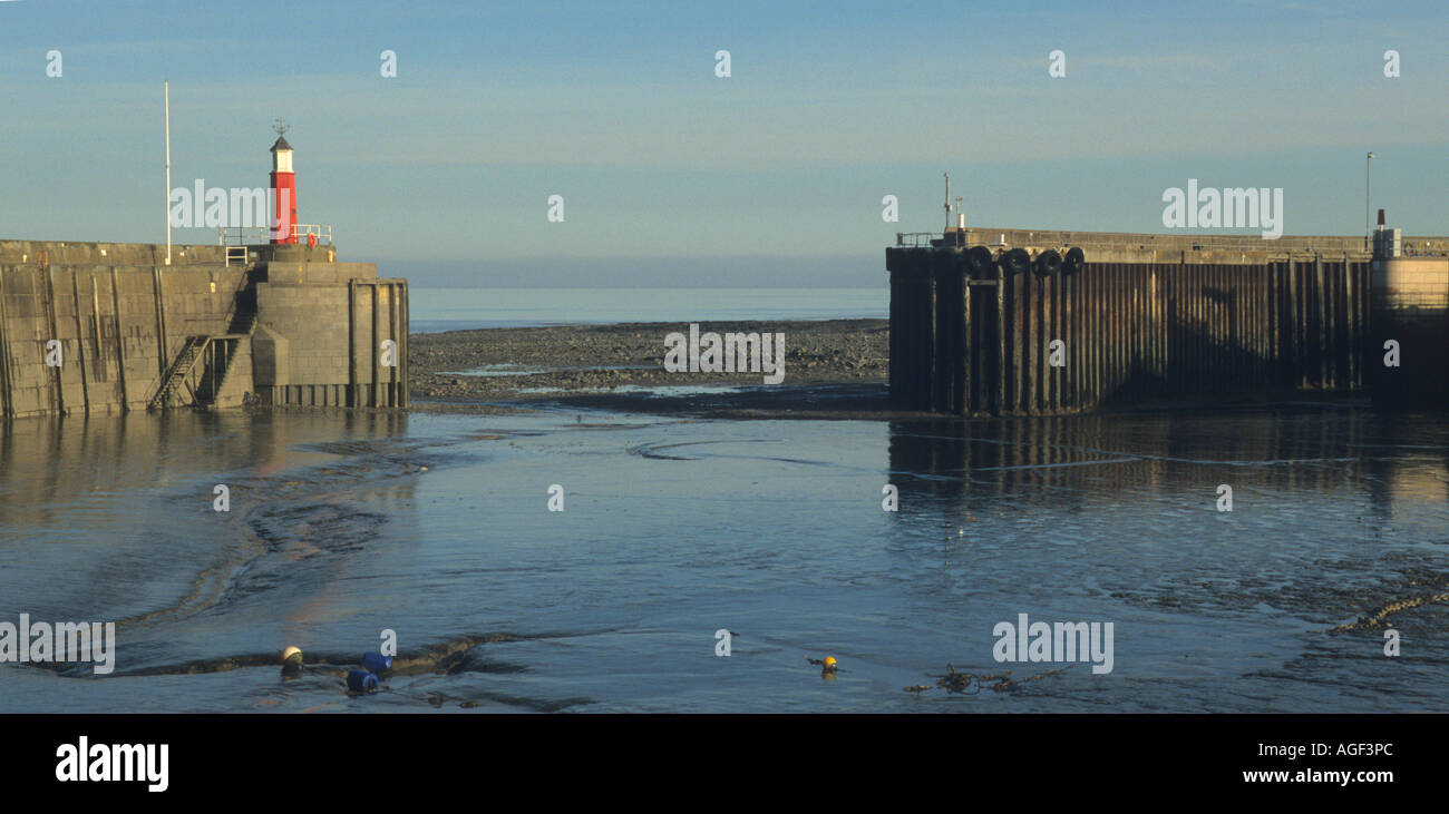 Watchet lighthouse Harbour Somerset, England Stock Photo - Alamy