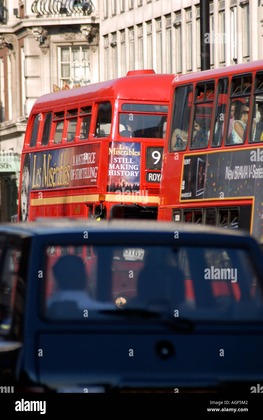 Routemaster bus in Piccadilly London Stock Photo - Alamy