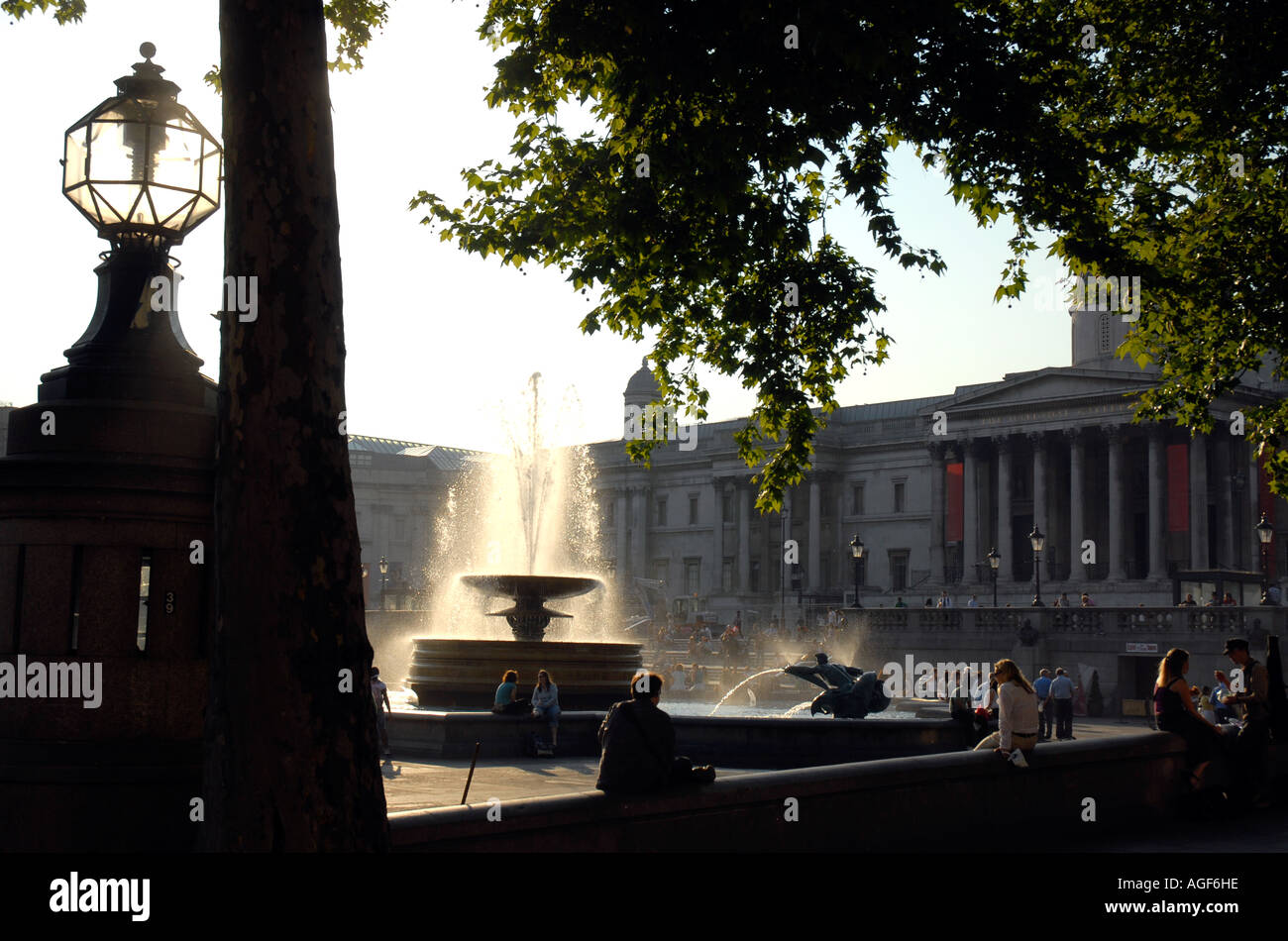 Trafalgar Square fountain London Stock Photo - Alamy