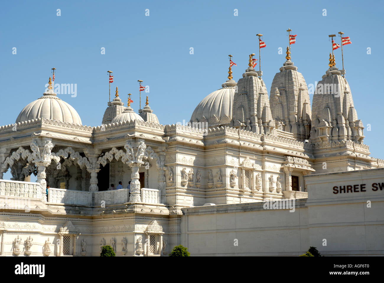Shree swaminarayan mandir hindu temple hi-res stock photography and ...