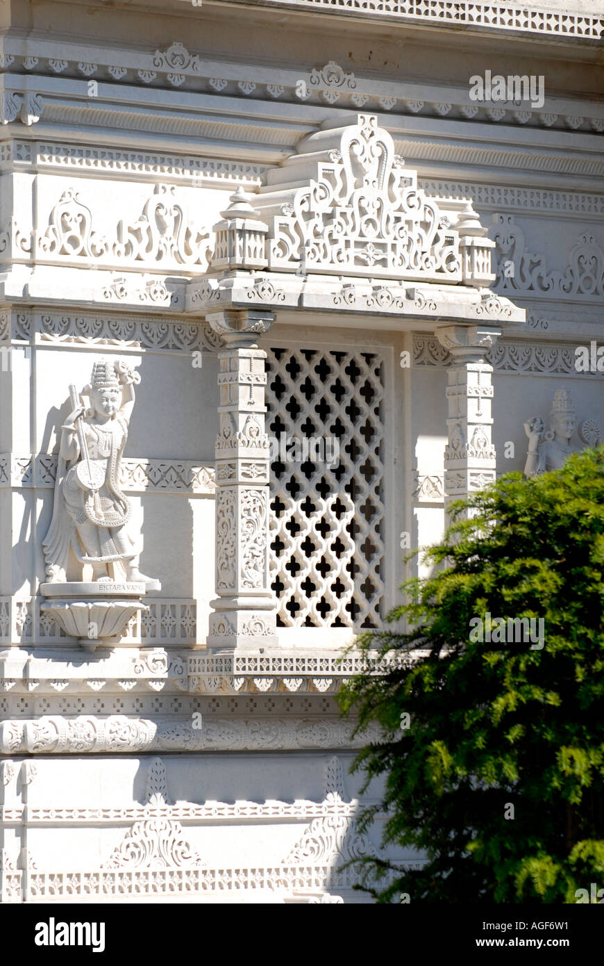 Shree Swaminarayan Mandir Hindu Temple Neasden London England Stock ...