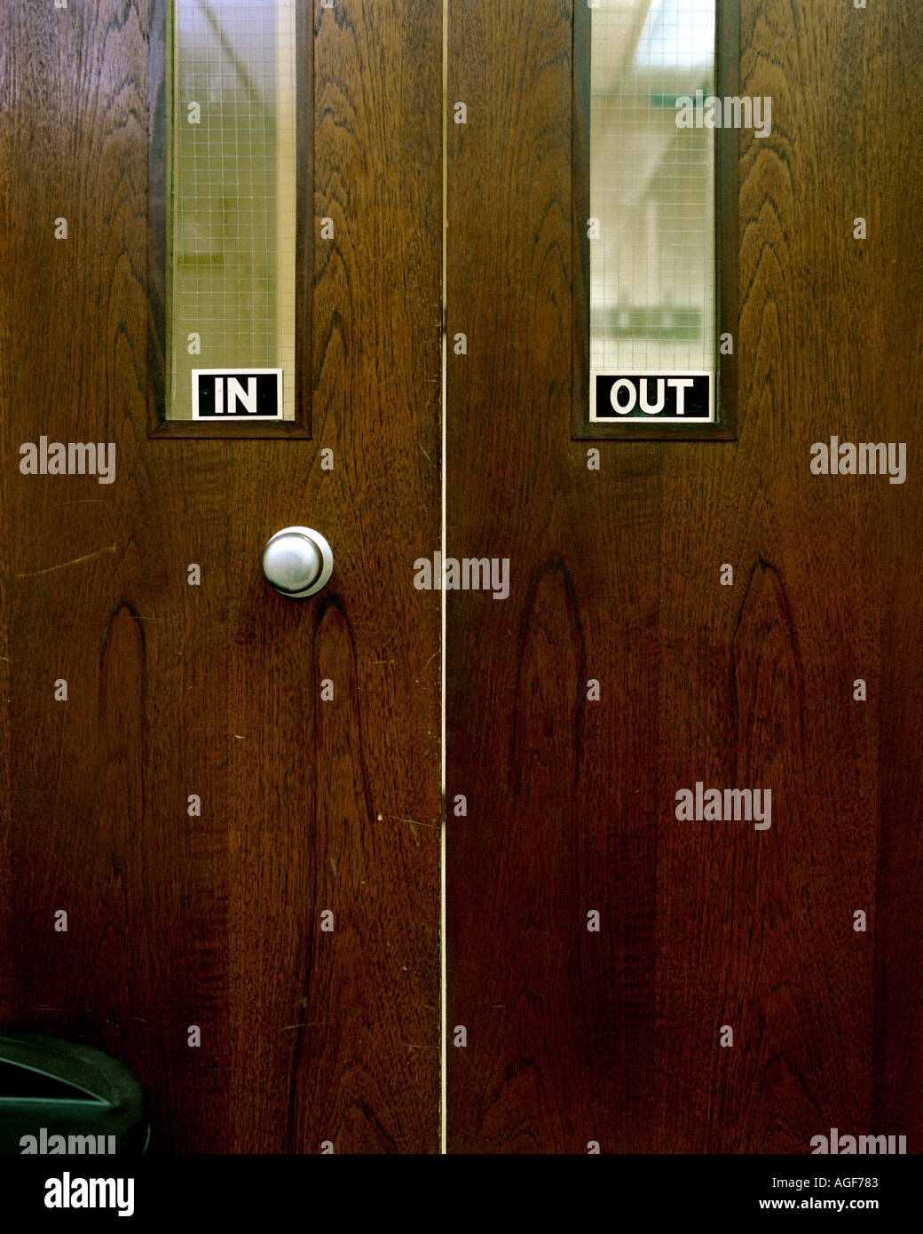 Closed its doors hi-res stock photography and images - Alamy