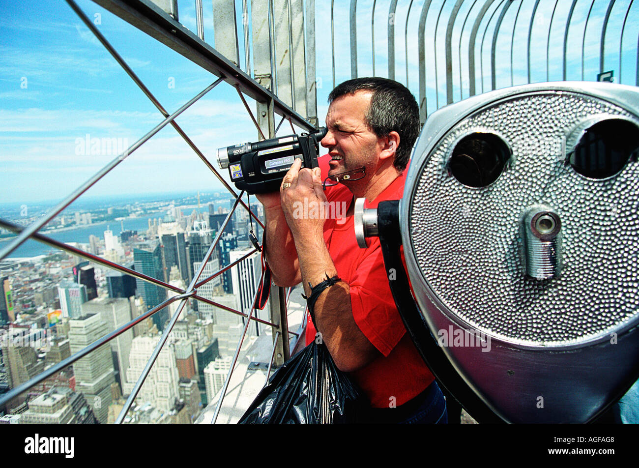 Empire state building camera hi-res stock photography and images - Alamy