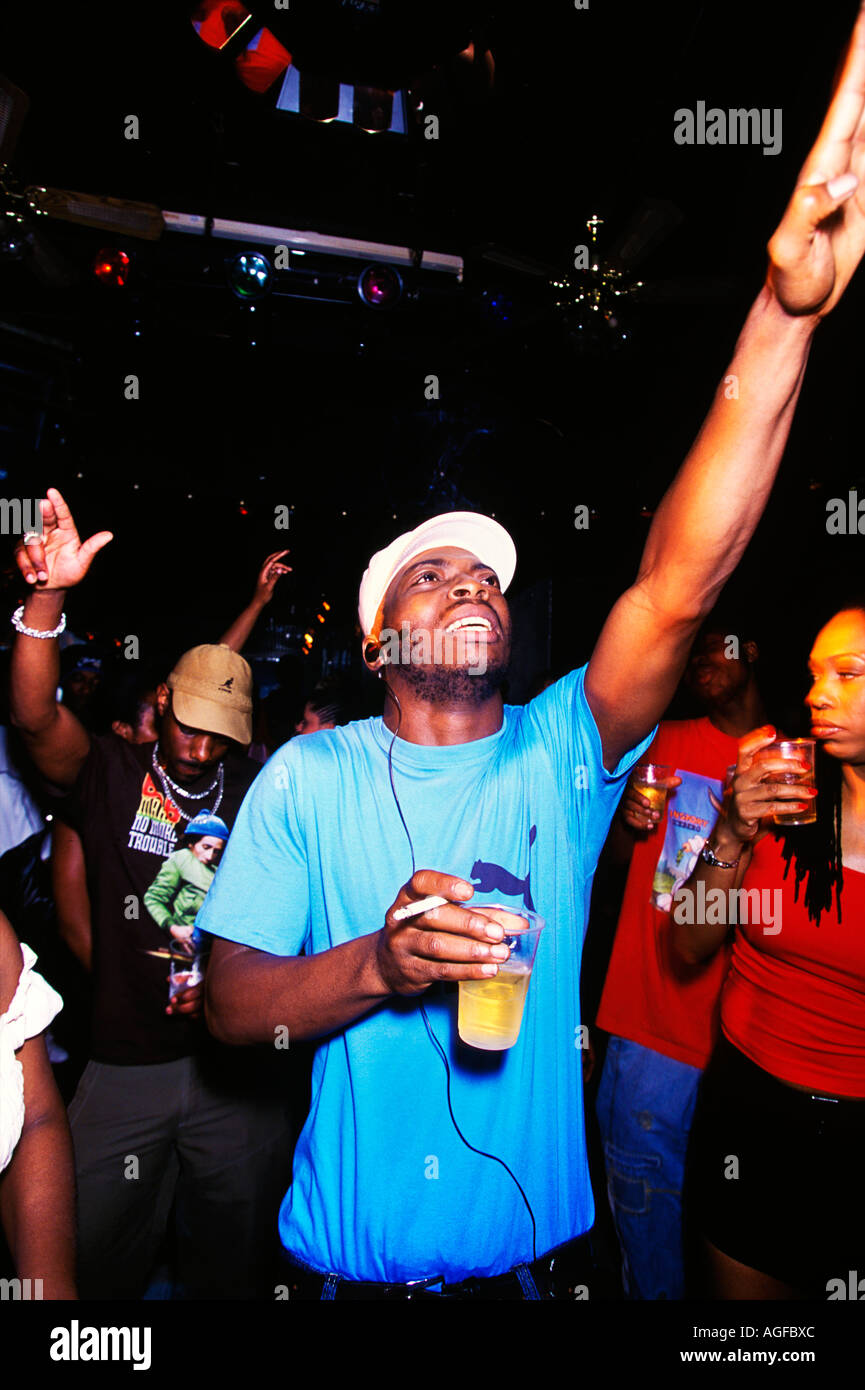 Cameo night club hi-res stock photography and images - Alamy