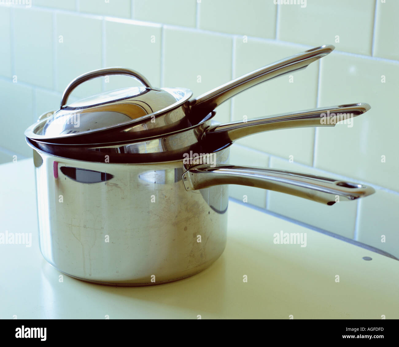 Stacked pans hi-res stock photography and images - Alamy