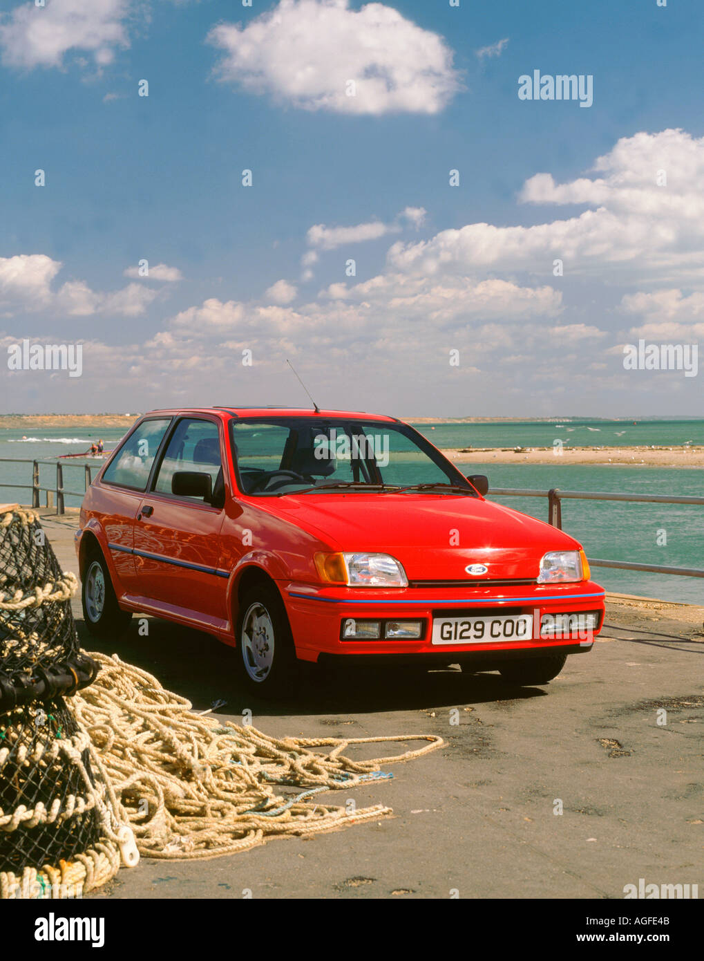 1990 ford fiesta xr2i hi-res stock photography and images - Alamy