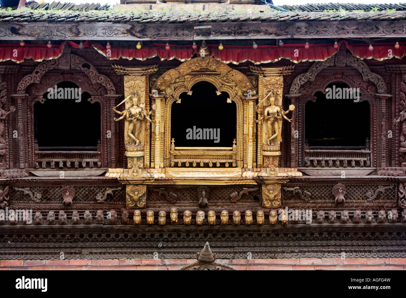 Carved windows in Kumari Ghar. Durbar Square, Kathmandu, Nepal Stock ...