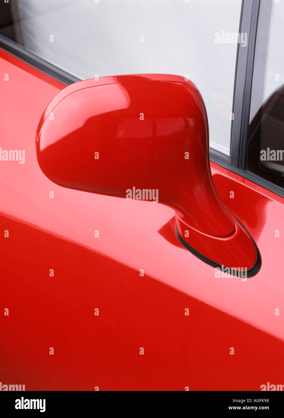 Red bmw hi-res stock photography and images - Alamy