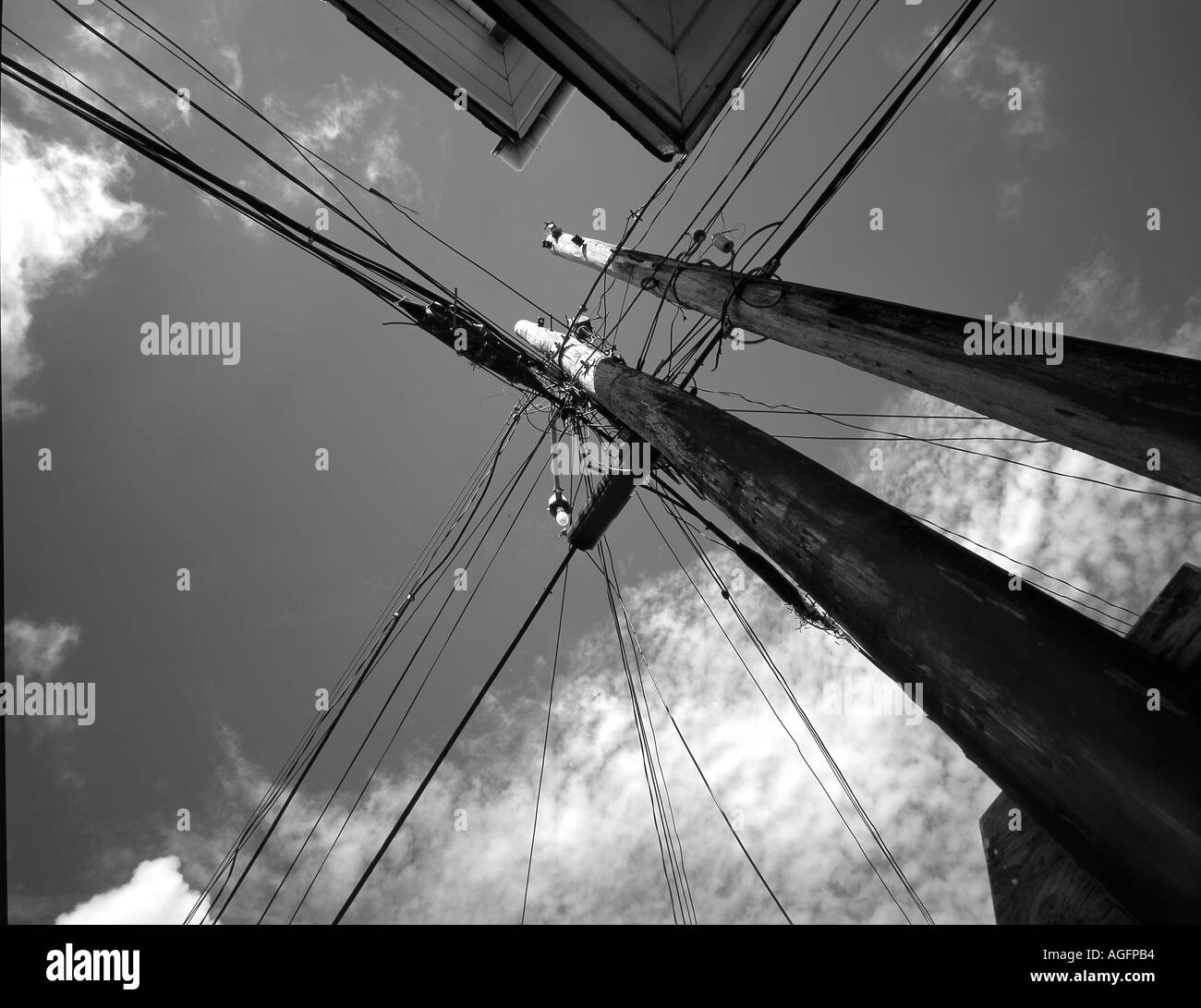 Caribbean cable wires street hi-res stock photography and images - Alamy