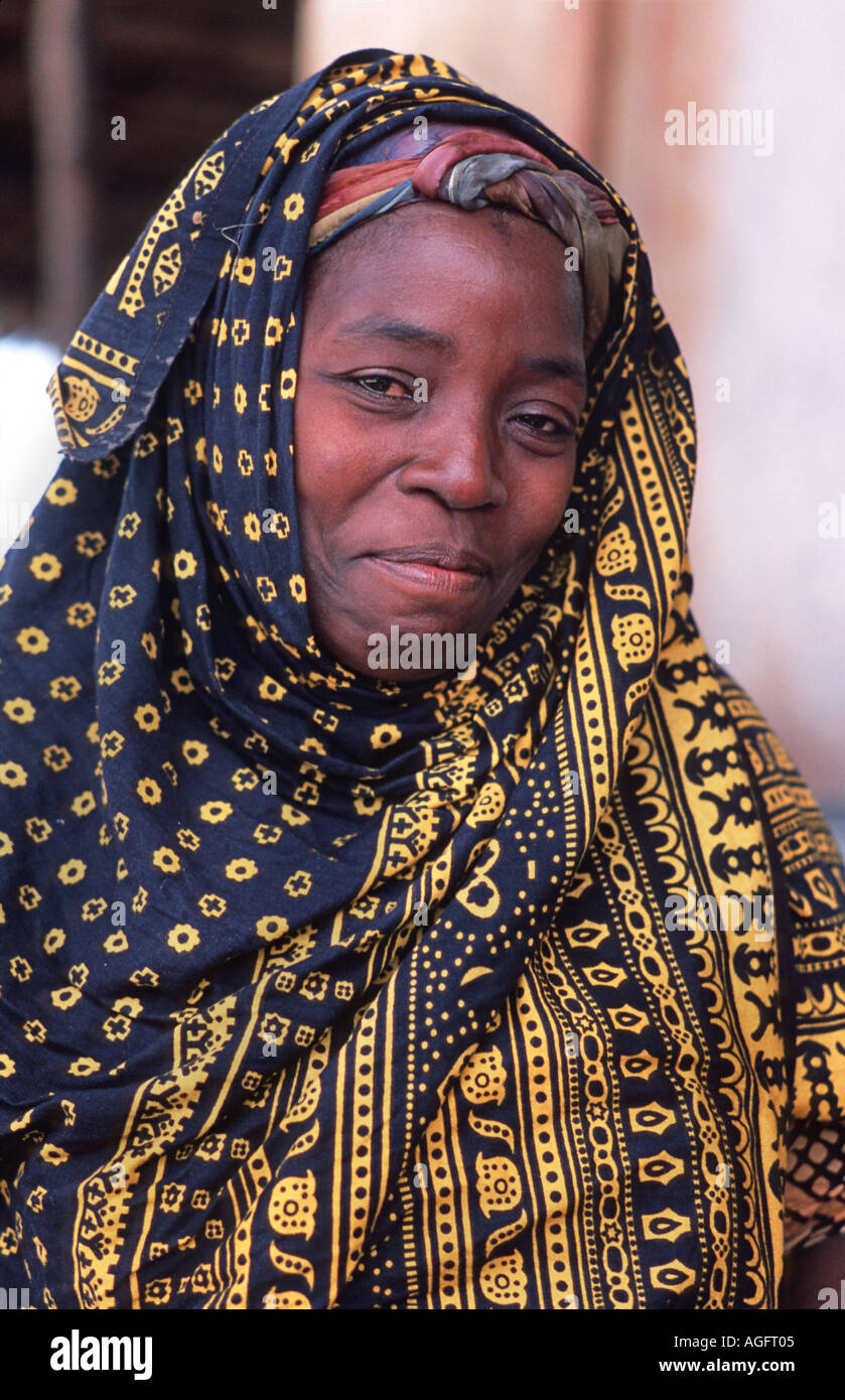 Kanga africa hi-res stock photography and images - Alamy