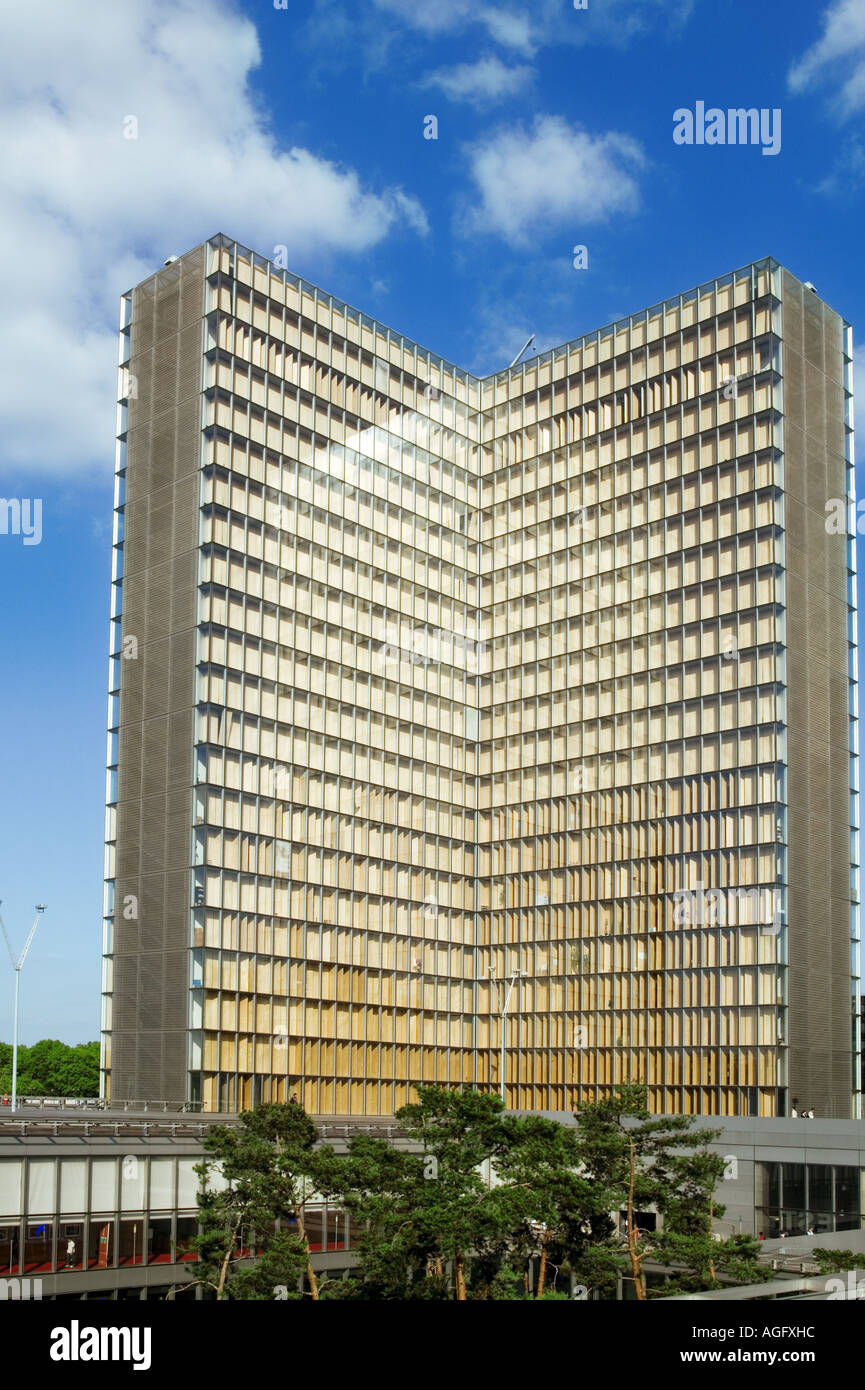 National library paris hi-res stock photography and images - Alamy