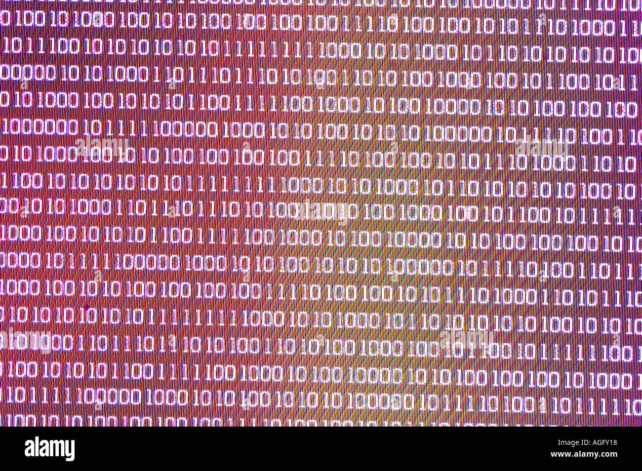 0101 binary code on a computer screen dsca 9015 Stock Photo - Alamy