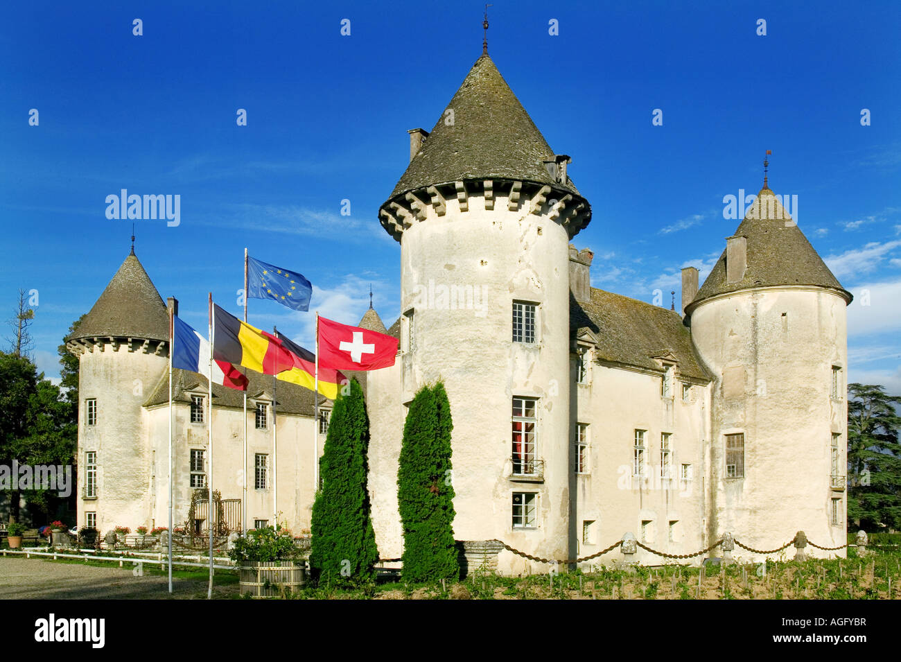 CASTLE OF SAVIGNY-LES-BEAUNE - BURGUNDY - FRANCE Stock Photo - Alamy