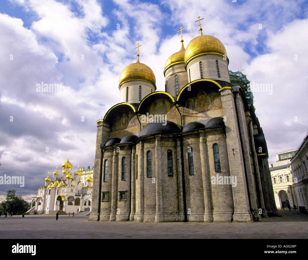 The golden domes of a Russian Orthodox church in the Kremlin on Red ...