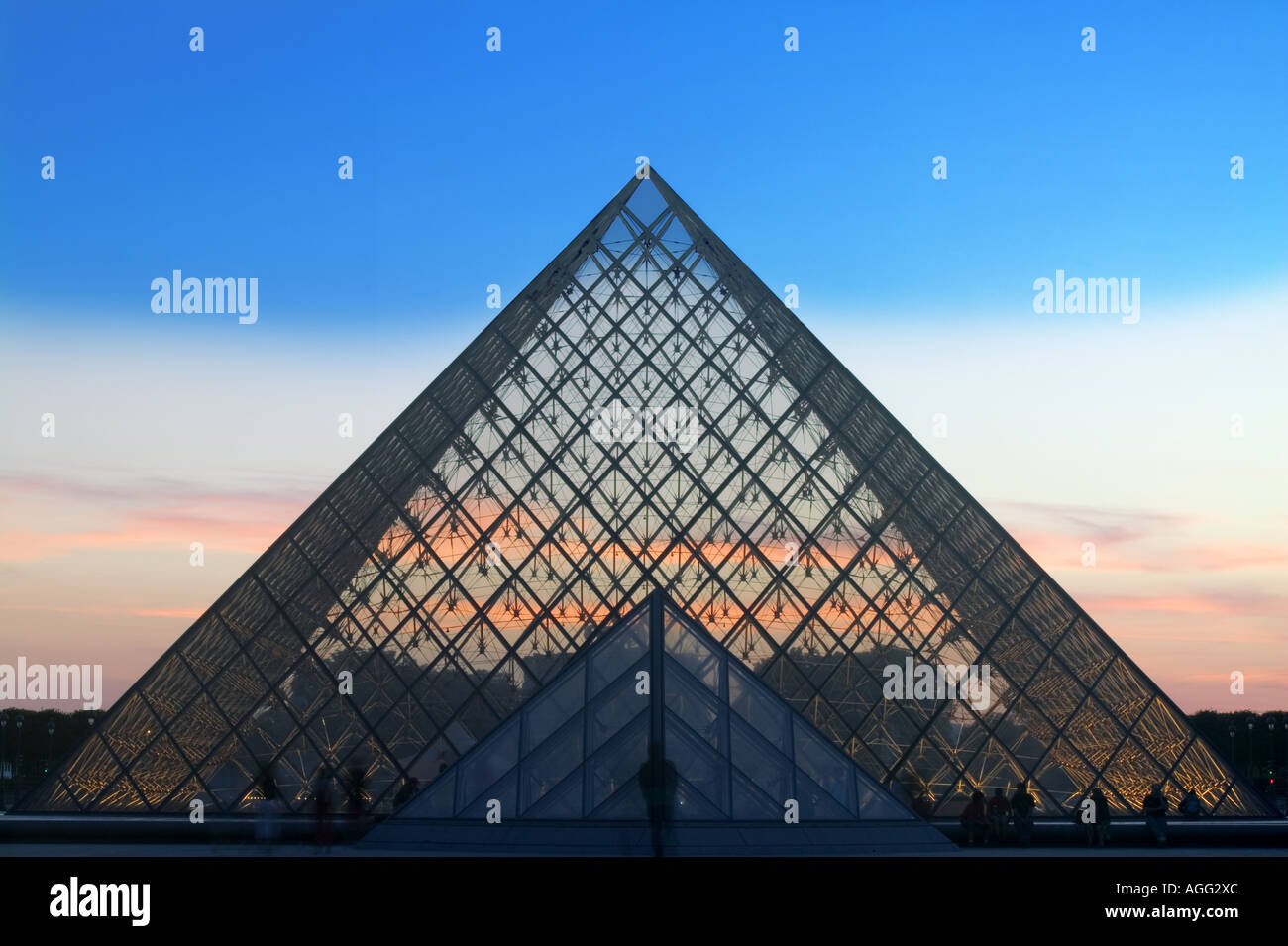 Pyramid of Louvre - Paris - France Stock Photo - Alamy