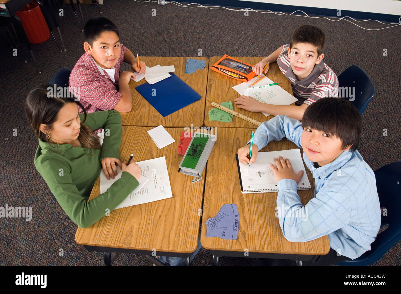 Alaskan native girls hi-res stock photography and images - Alamy