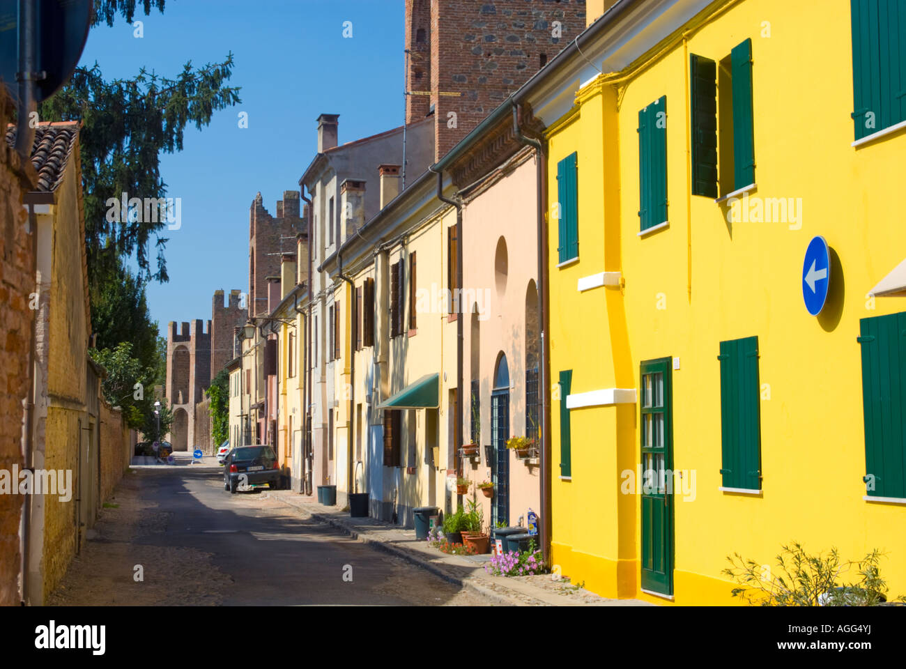 Houses built into the walls of the Ancient Italian Walled Town of ...