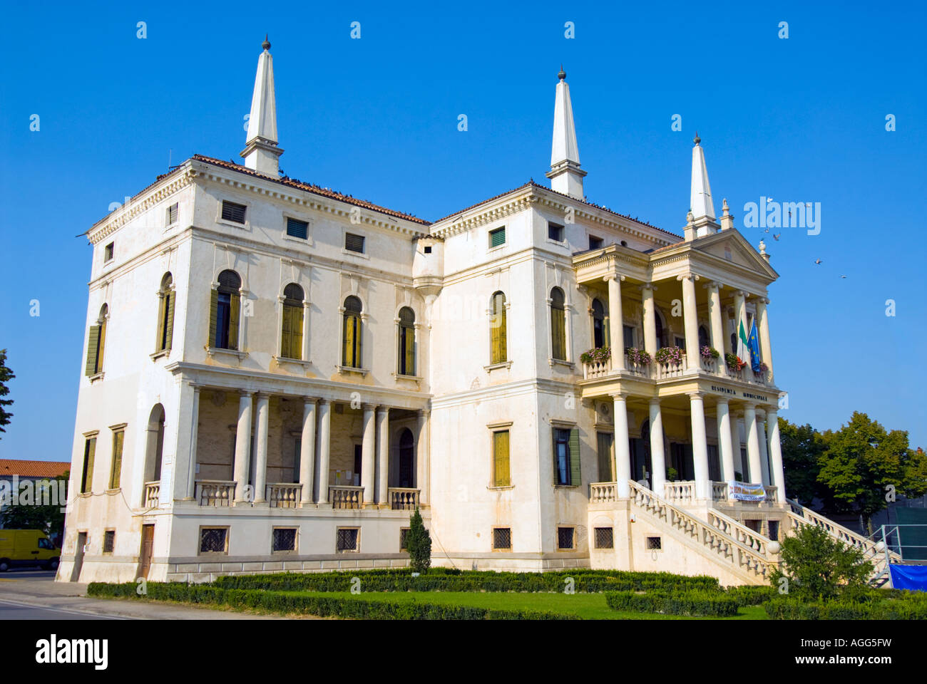 Villa Vicentina High Resolution Stock Photography and Images - Alamy