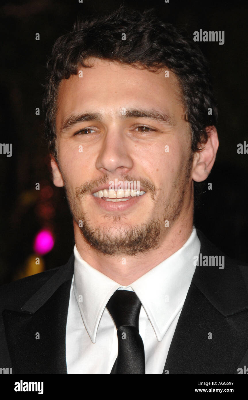 Actor James Franco arrives at the 2007 Vanity Fair Oscar Party held on ...