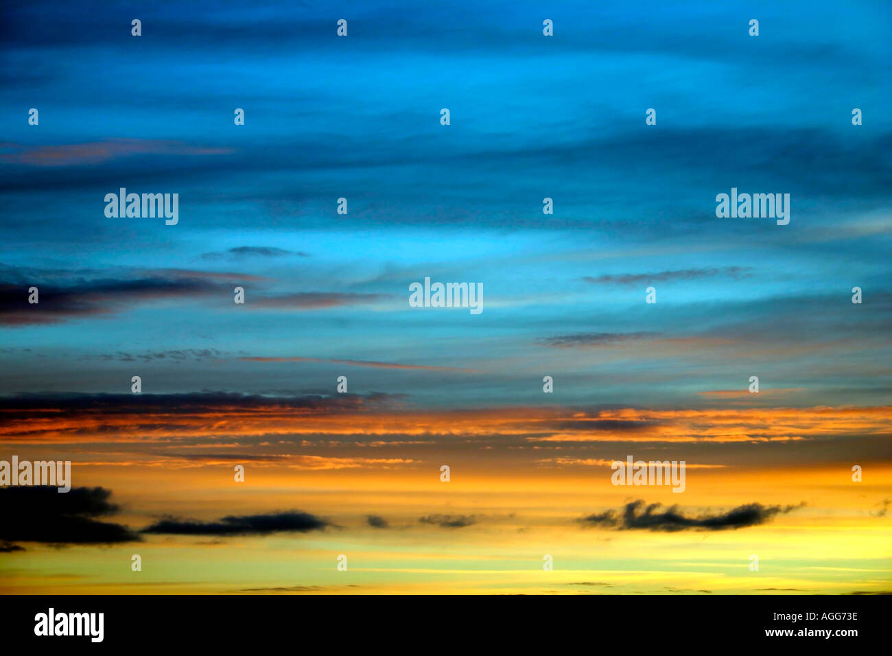 Sky before sunset Stock Photo - Alamy