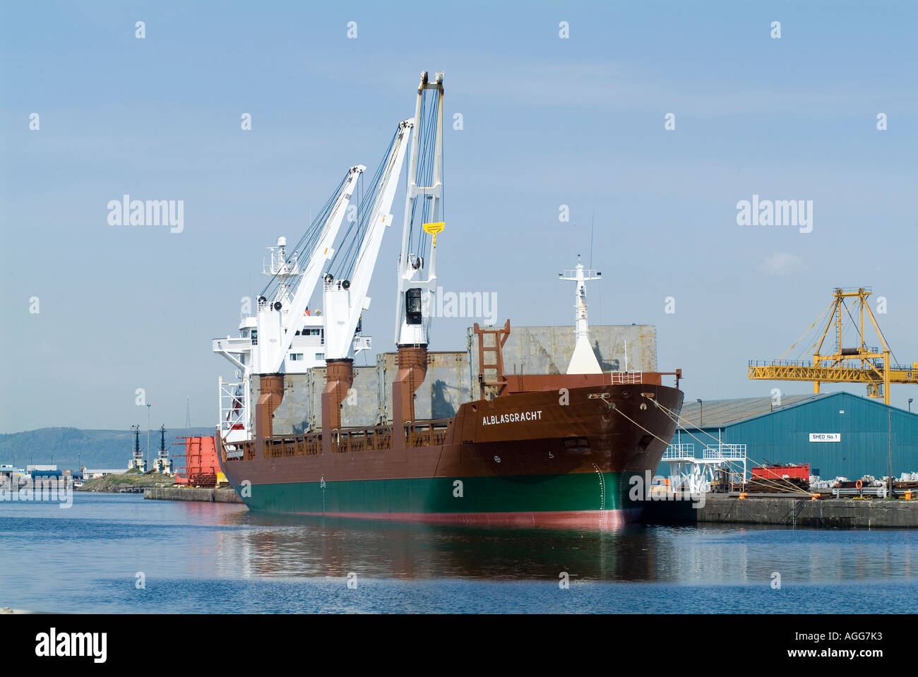 Ship Unloading, Leith Docks, Edinburgh Scotland Stock Photo - Alamy
