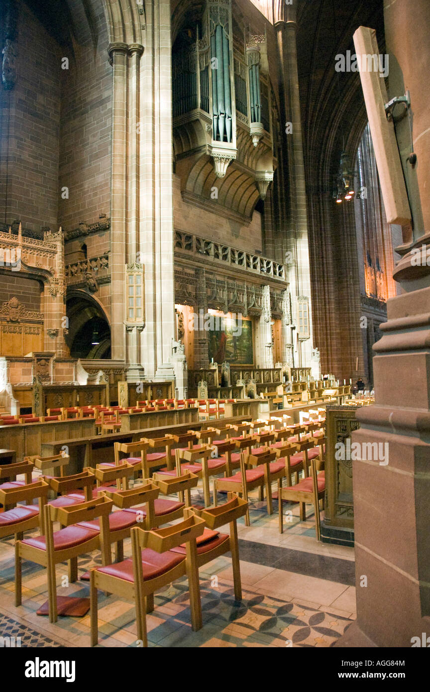 Liverpool anglican cathedral organ hi-res stock photography and images ...