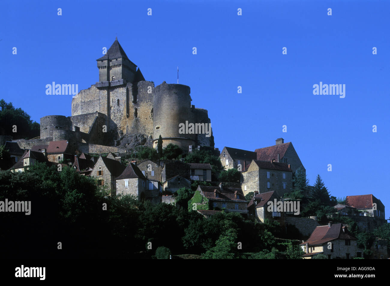Castelnaud castle Perigord Stock Photo - Alamy