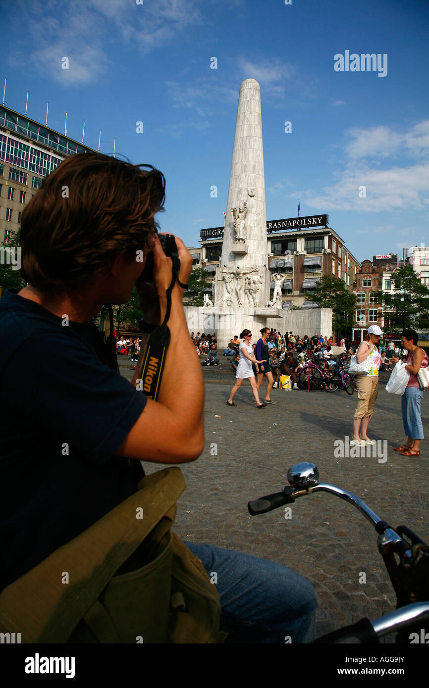 Dam square hi-res stock photography and images - Alamy