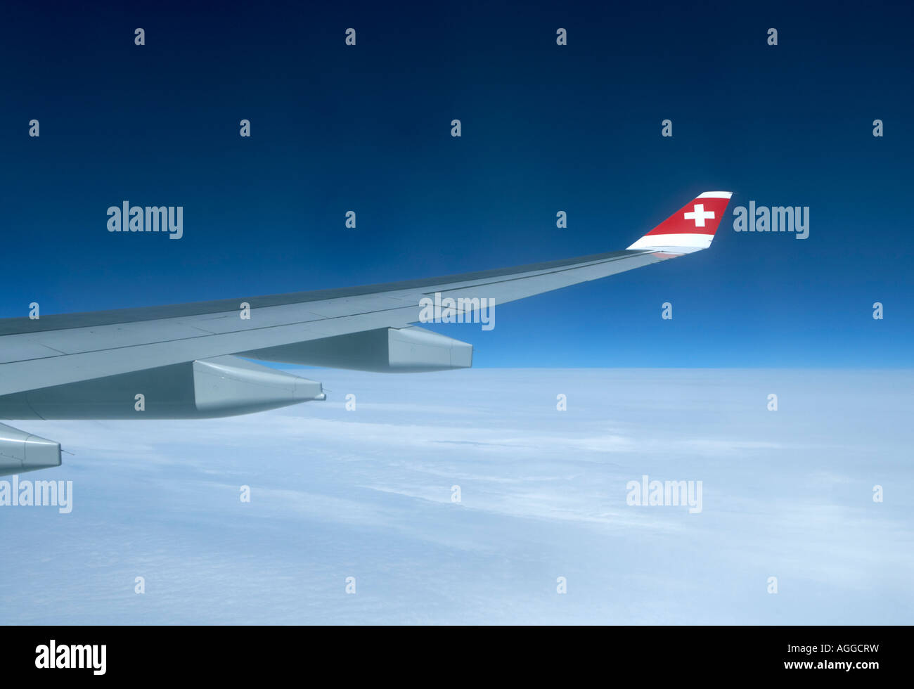 High wing aircraft hi-res stock photography and images - Alamy