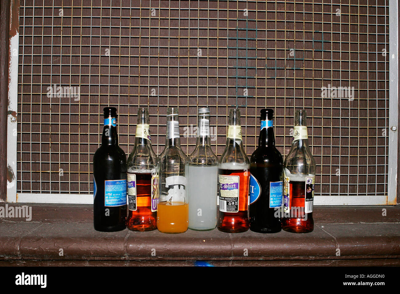 Bottles of alcopops drinks hi-res stock photography and images - Alamy