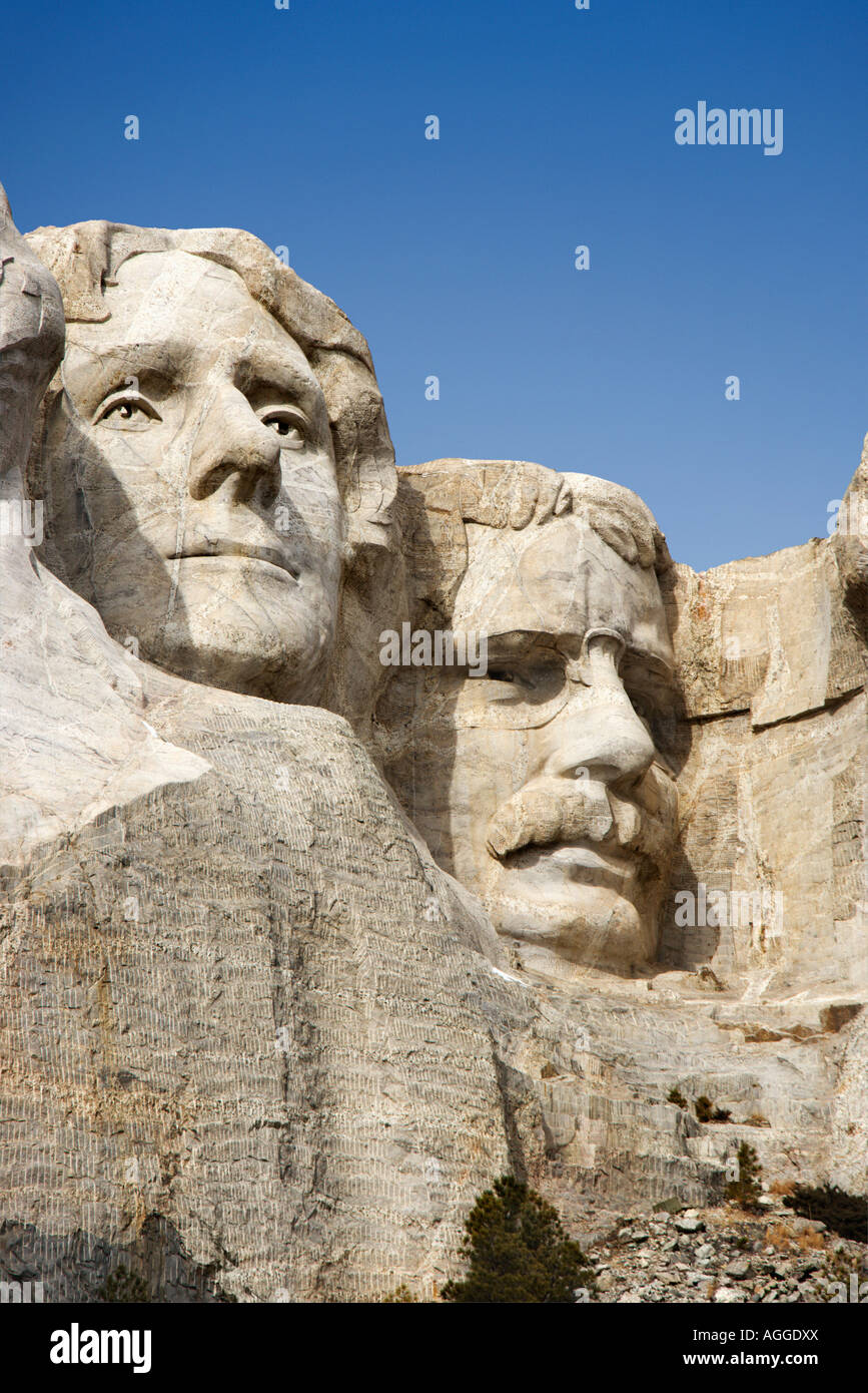 Theodore Roosevelt and Thomas Jefferson sculpture at Mount Rushmore ...