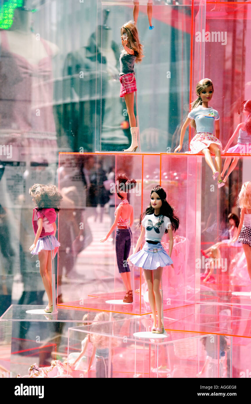 dolls in display window, Shibuya, Tokyo, Japan Stock Photo - Alamy