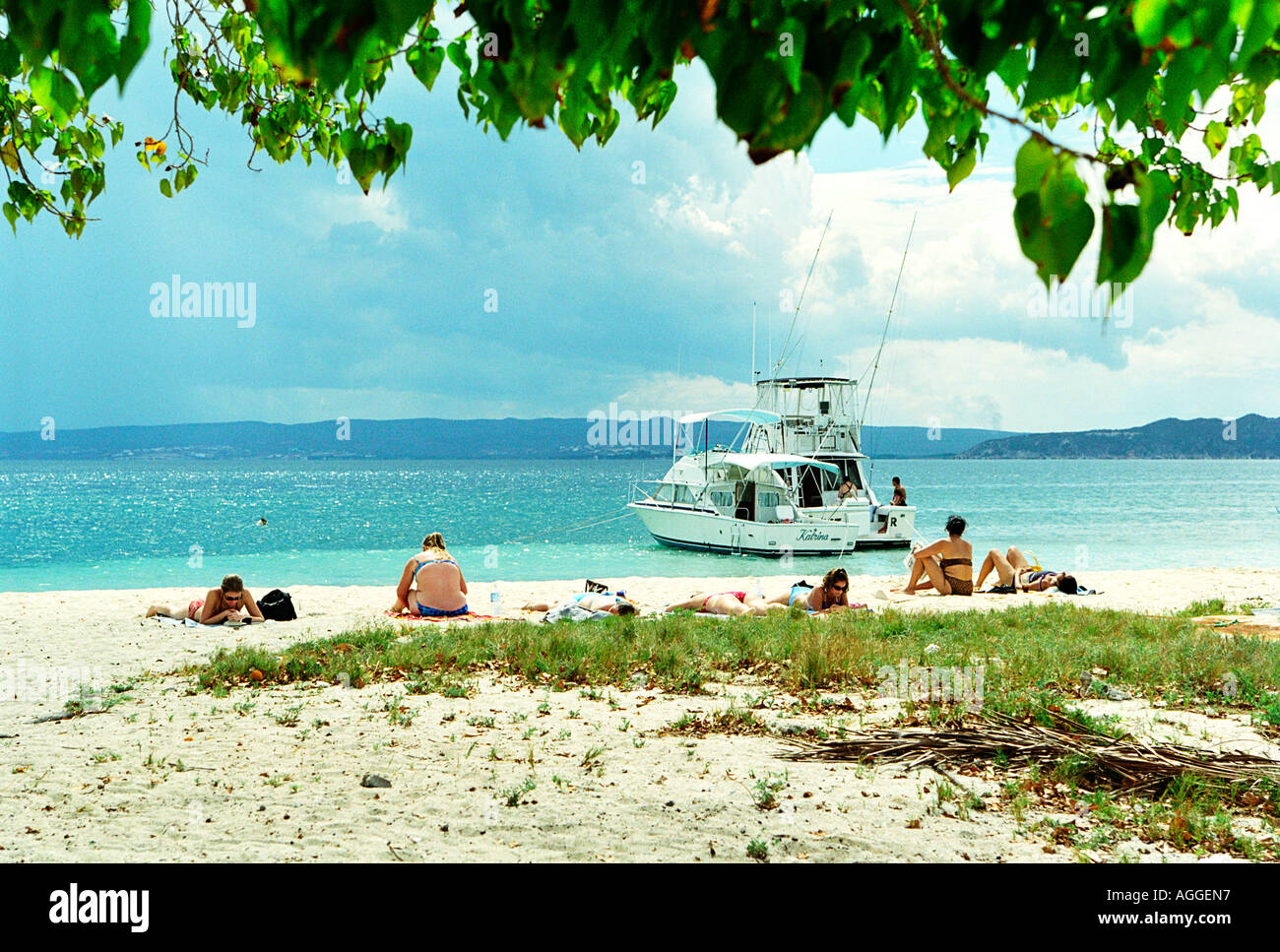 Lime cay jamaica hi-res stock photography and images - Alamy