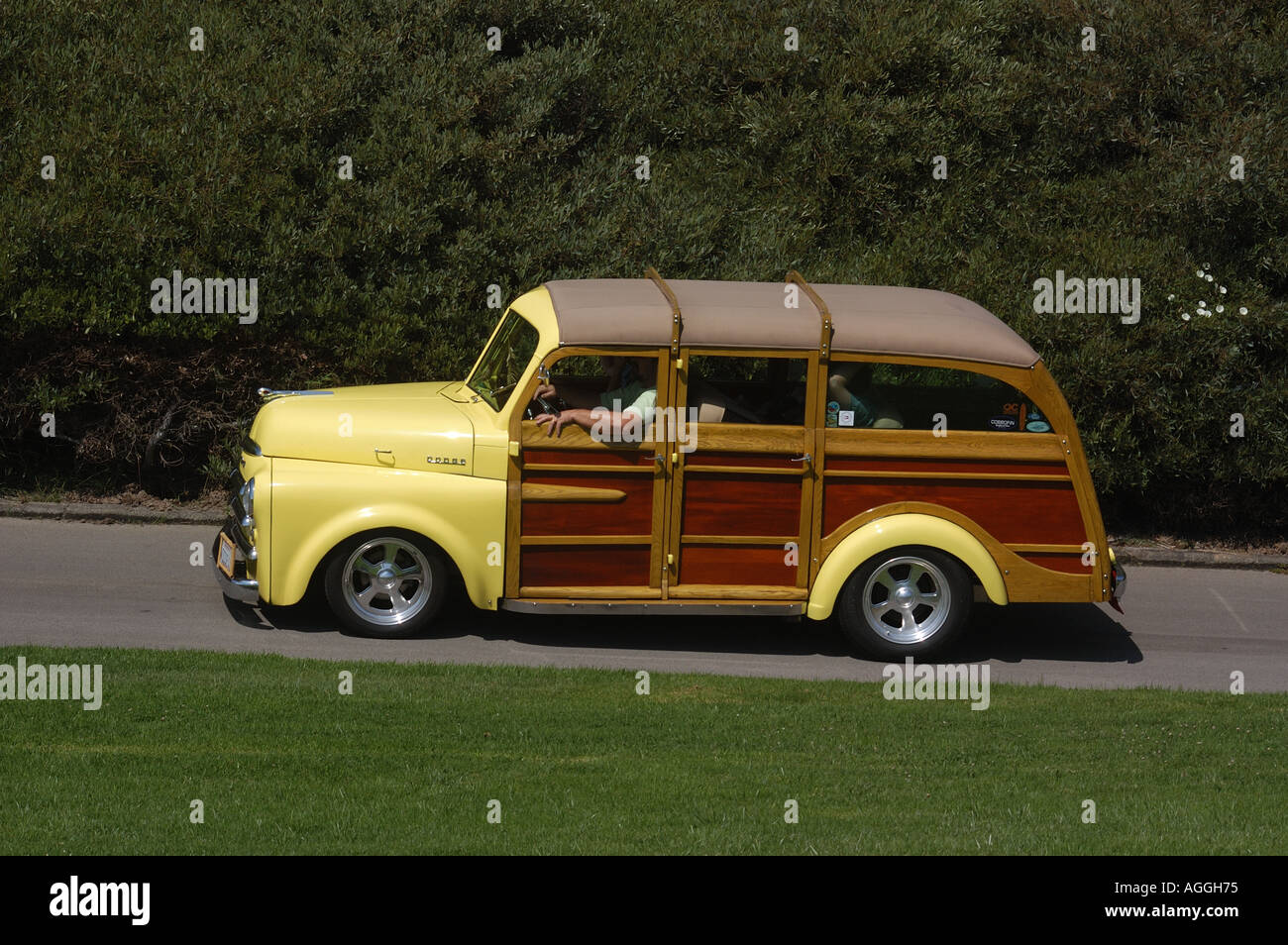 Surf woody hi-res stock photography and images - Alamy