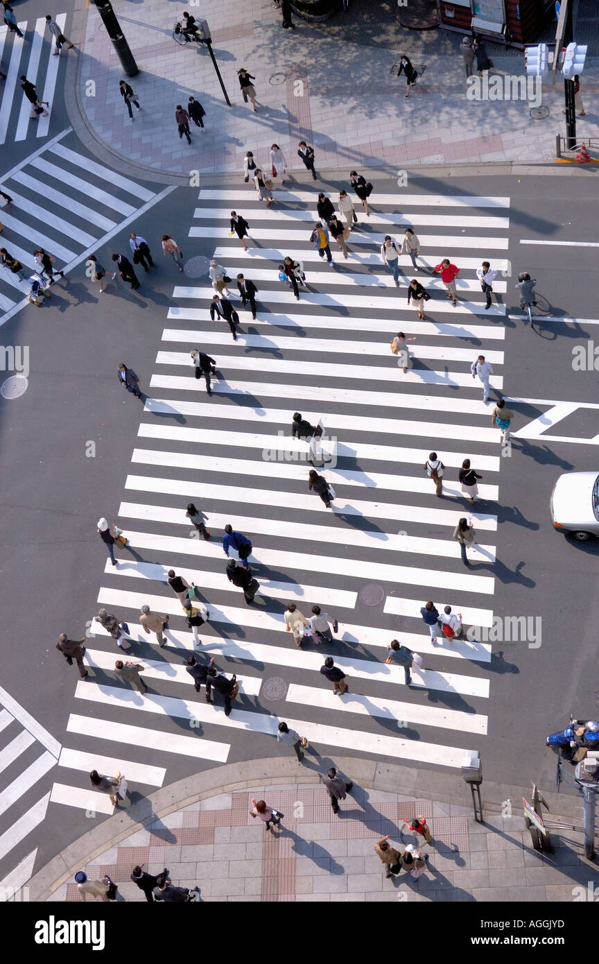 busy crosswalk from above, Ginza, Tokyo, Japan Stock Photo - Alamy