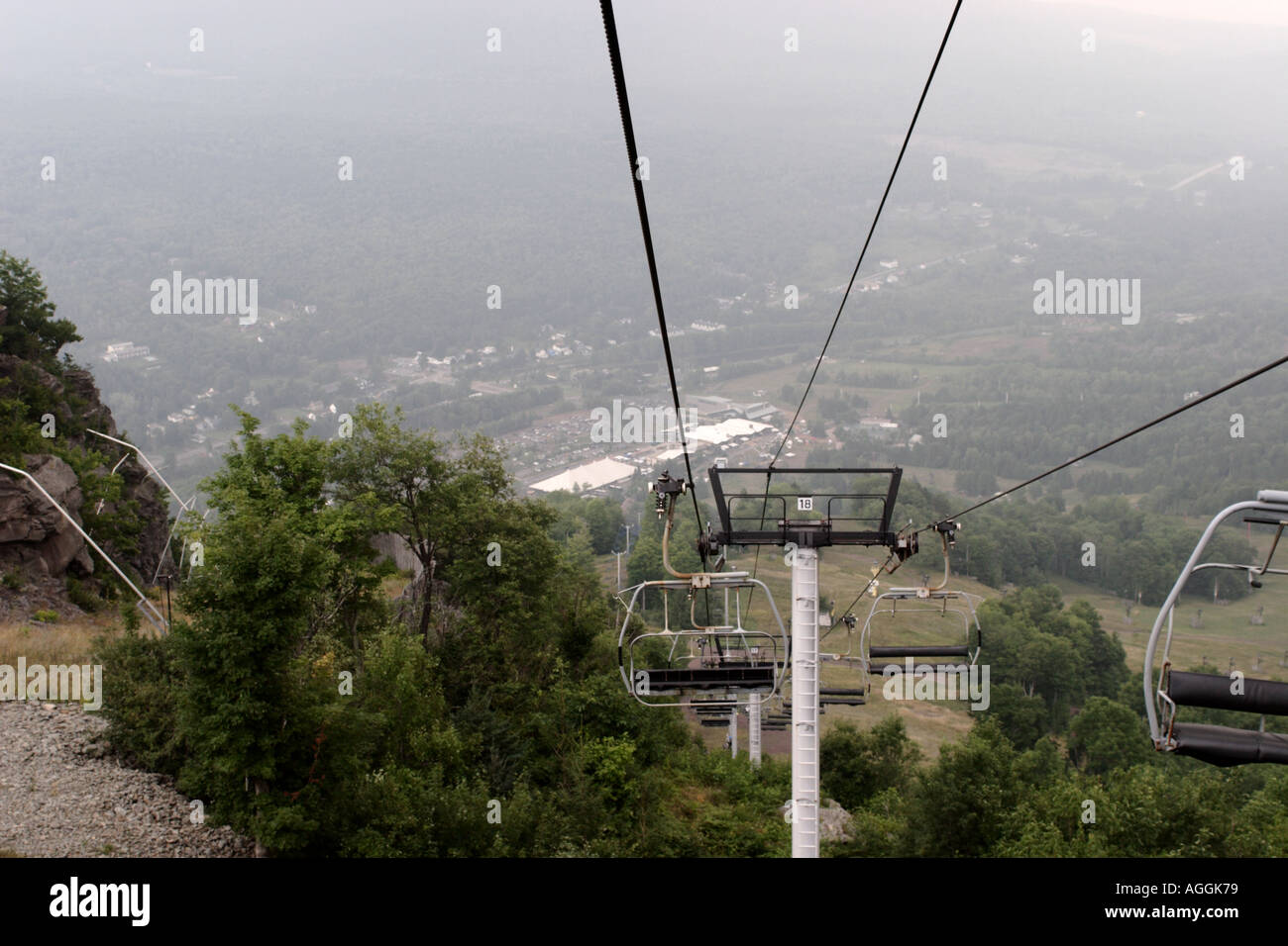 Hunter in ny ski hi-res stock photography and images - Alamy