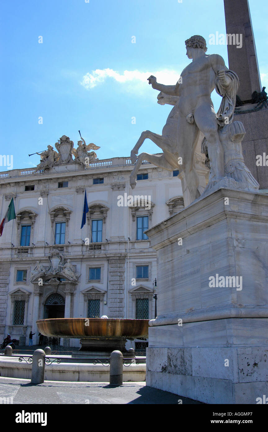 Quirinal fountain and obelisk, Piazza del Quirinale, Rome, Italy Stock ...
