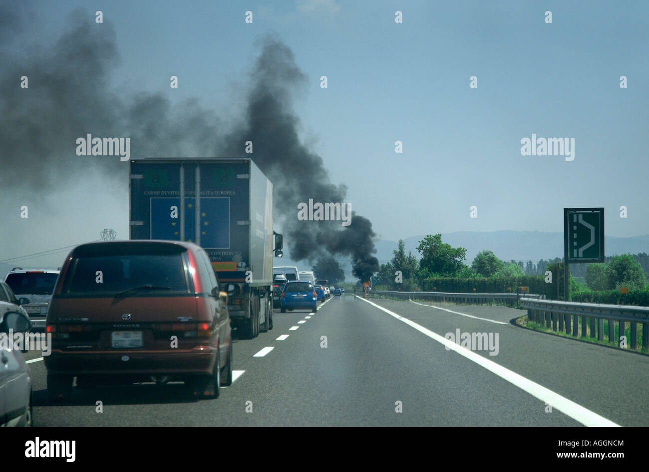 Crowd accident hi-res stock photography and images - Alamy