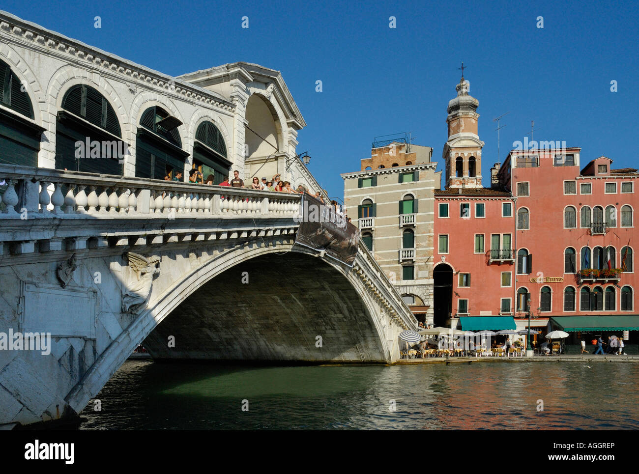 Venecia grand canal boats hi-res stock photography and images - Alamy