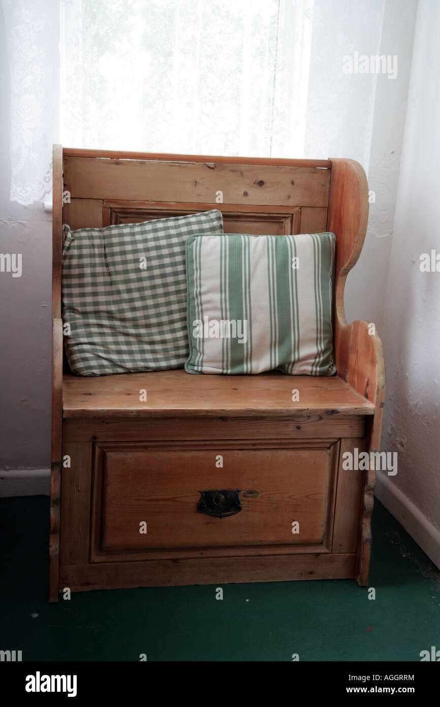 Pine settle in Drumnakeel Herb Gardens Tearoom Ballycaslte County ...